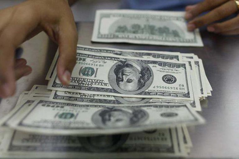 Kyat depreciates at K2 860 against US dollar in market despite CBM s reference rate of K2 100 Myanmar Digital News