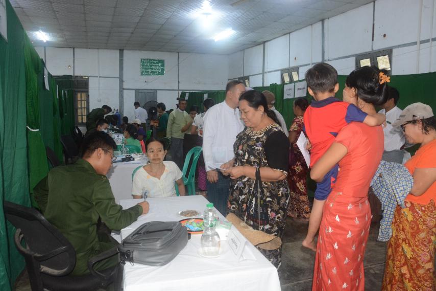 Ngaputaw benefits from ongoing Tatmadaw mobile medical services ...