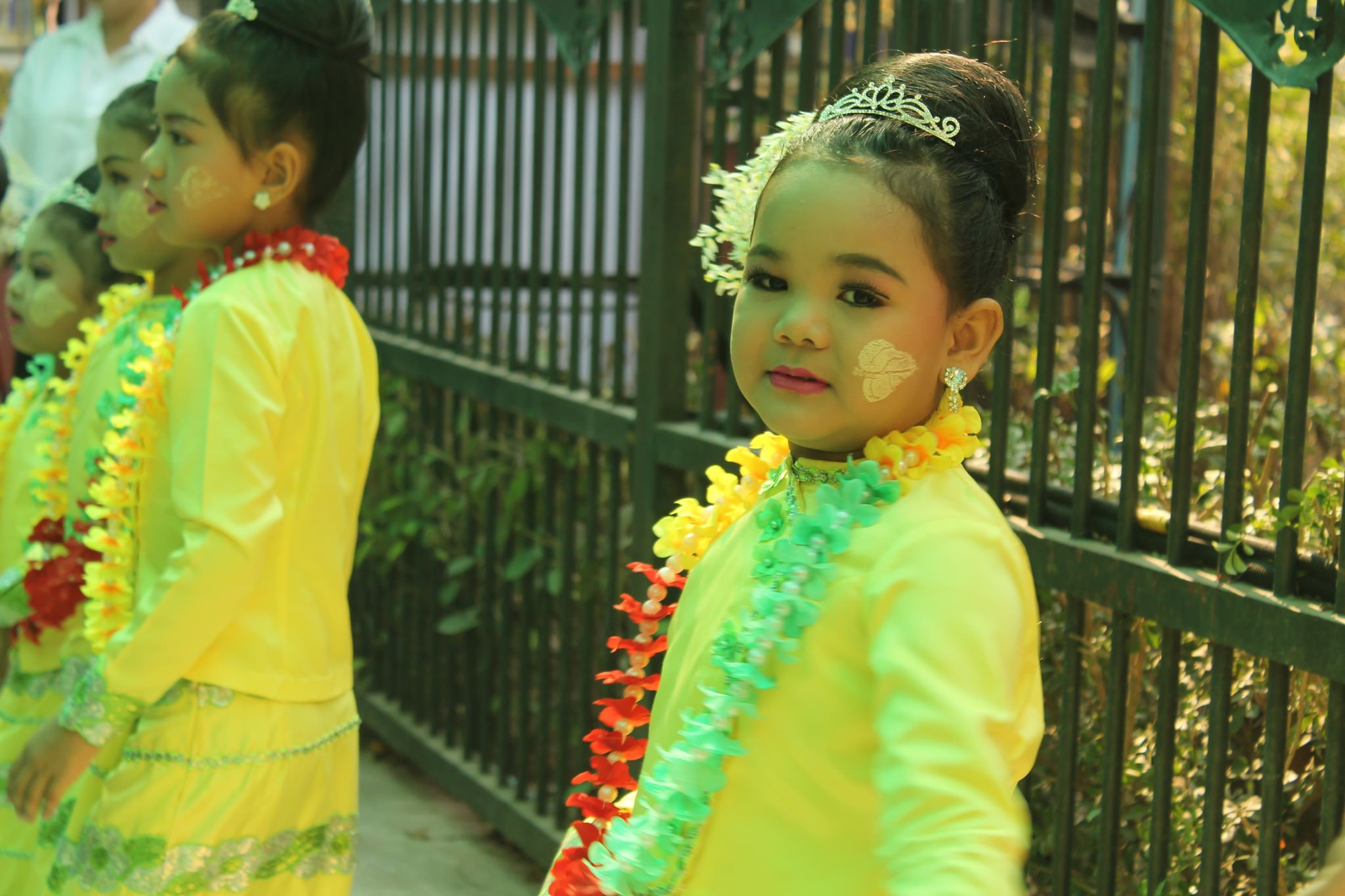 မြန်မာ့ရိုးရာ သနပ်ခါးဈေးပွဲတော်နှင့် သနပ်ခါးလှပျိုမေ ပြိုင်ပွဲ ကျင်းပ ...