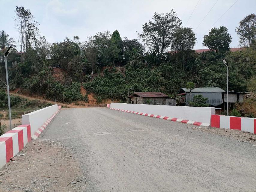Construction of concrete bridge in Leiktho, Kayin State completed ...